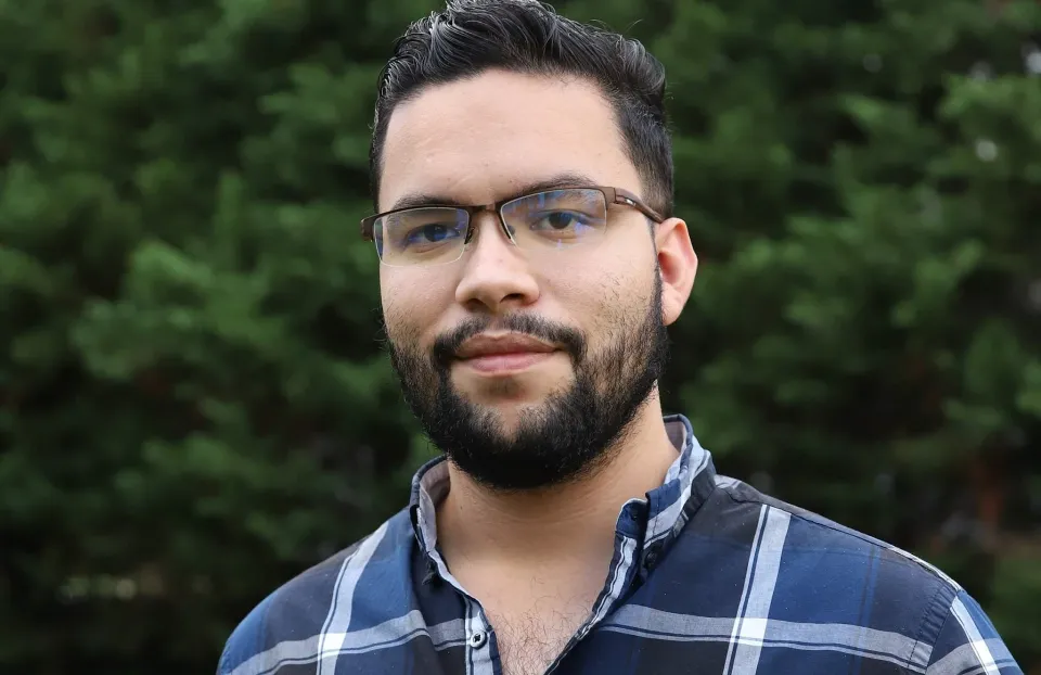 Andrew Gomez-Ramirez, classical solo guitar | George Eastman Museum