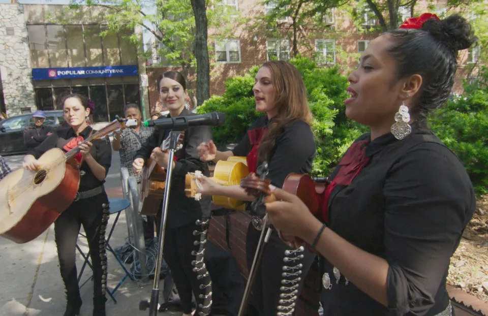 In Jackson Heights | George Eastman Museum